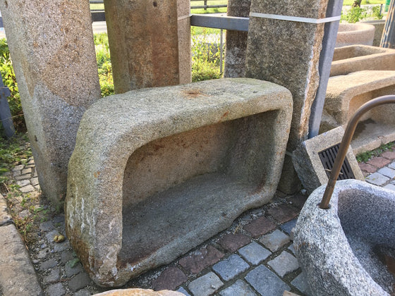 Alte Brunnen - Antike Brunnen - historische Brunnen - Brunnen alt ...